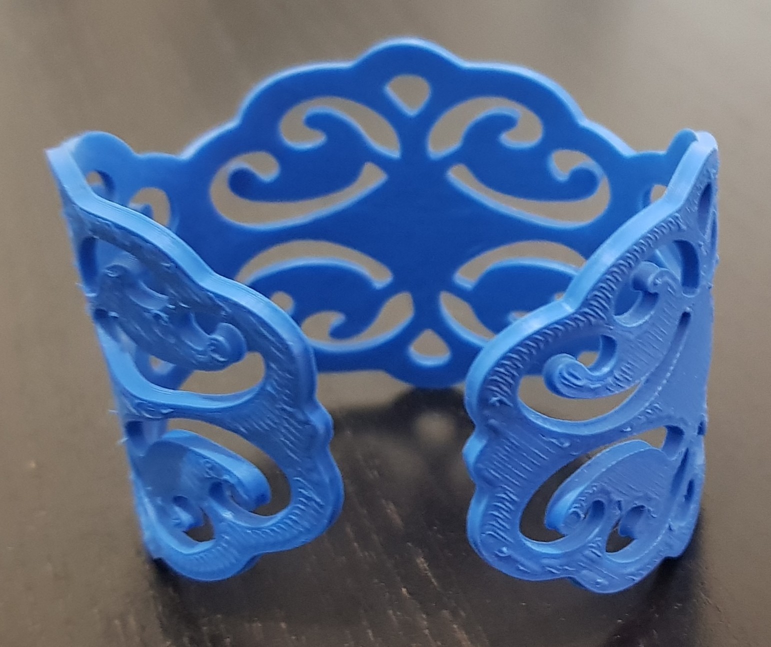 STL file Bracelet 💫・3D print design to download・Cults