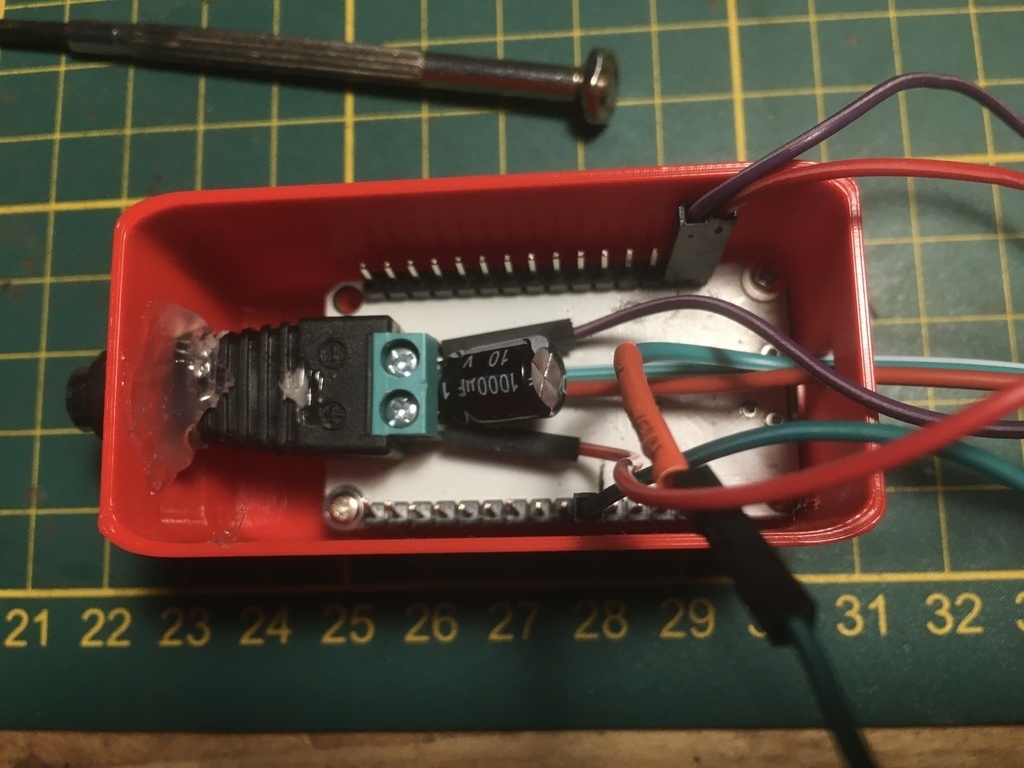 Archivo 3D gratis ESP 32 Caja WLED 🔌・Diseño de impresora 3D para ...