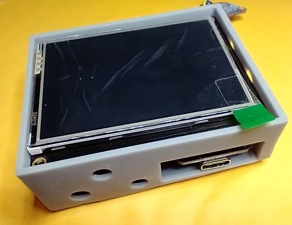 Free STL file Box for Adafruit Featherwing 2.4" touchscreen display 📦 ...