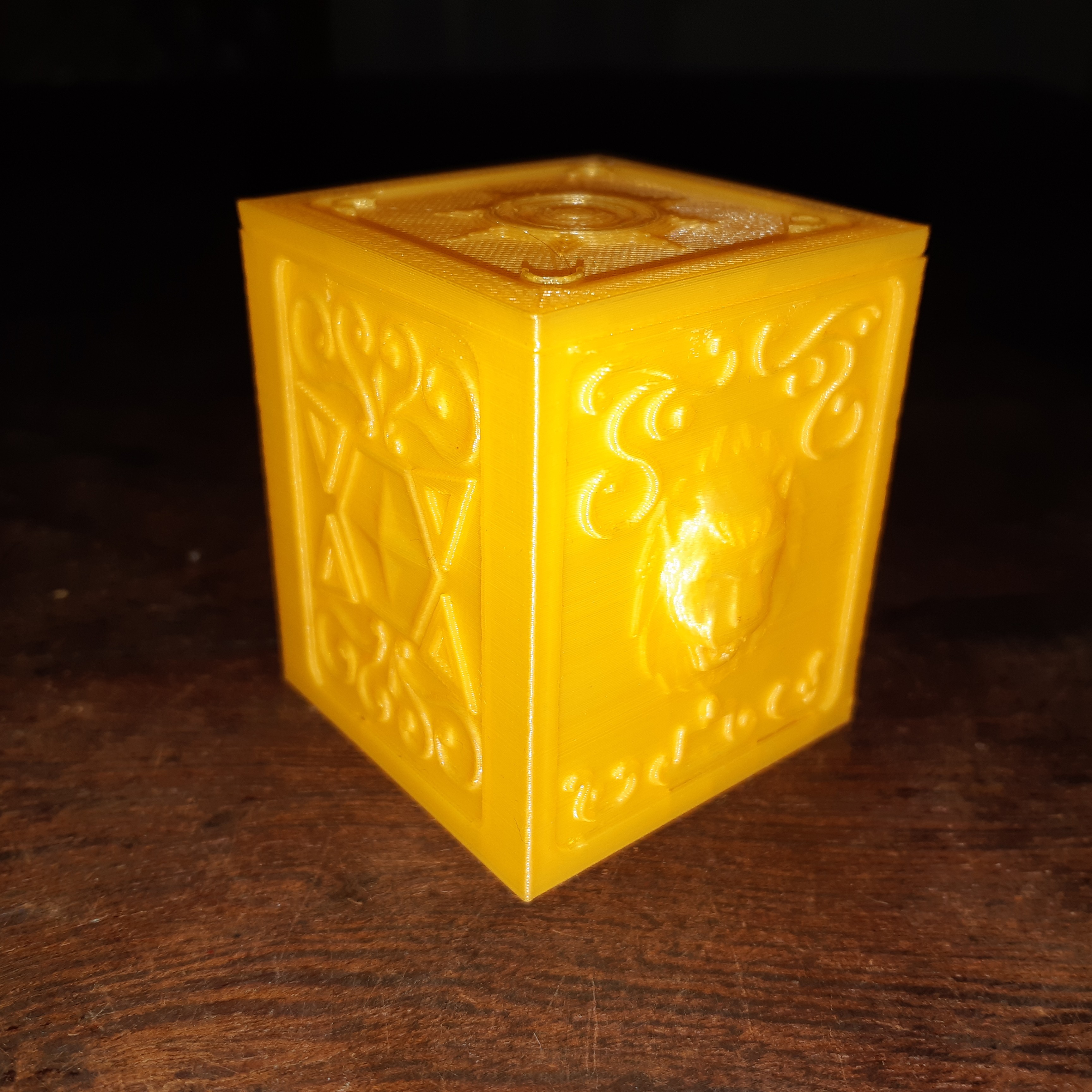 STL file Pandora box Leo・3D printable model to download・Cults