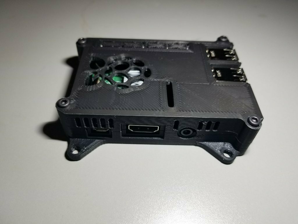 Free 3D file Rasp PI Logo Vented Case・3D print design to download・Cults