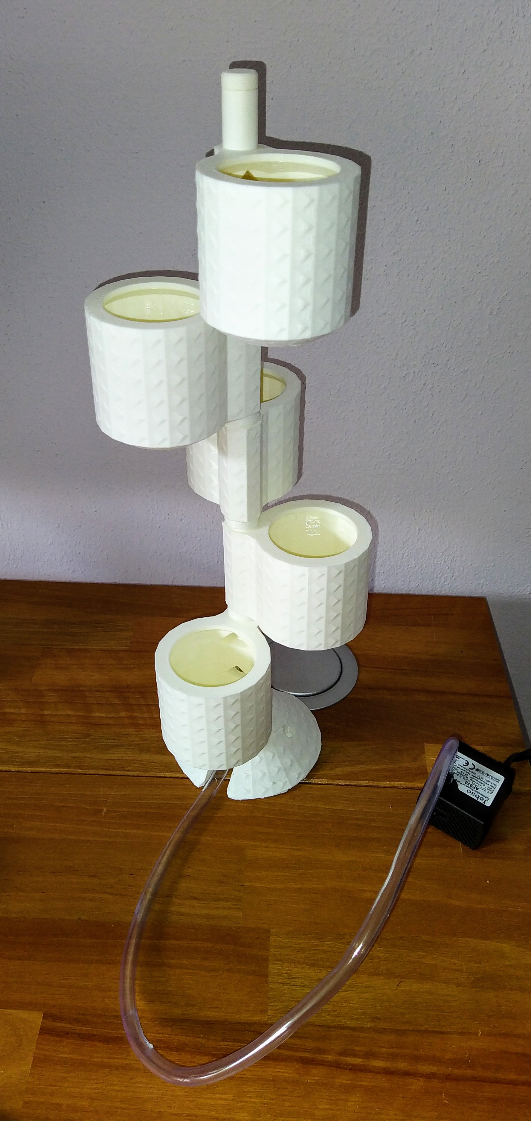 STL file Hydroponic garden with a small footprint 🤏・Model to download ...