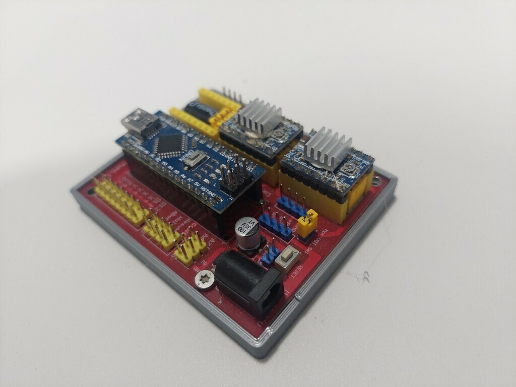 Archivo 3D gratuito Caja para CNC shield V4 arduino nano case・Design para impresora 3D para ...