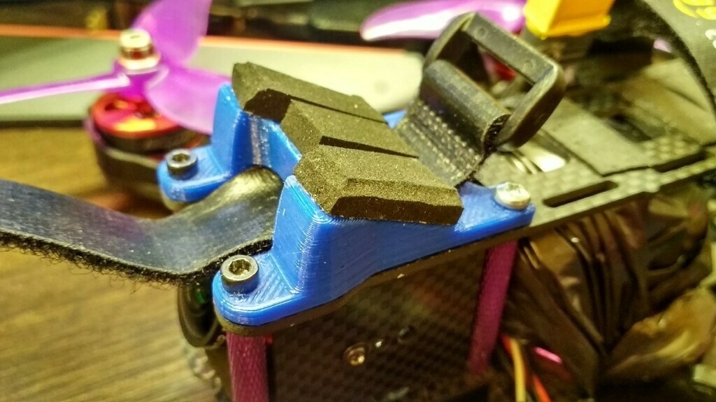 Free 3D file holder for an action camera・Model to download and 3D print ...