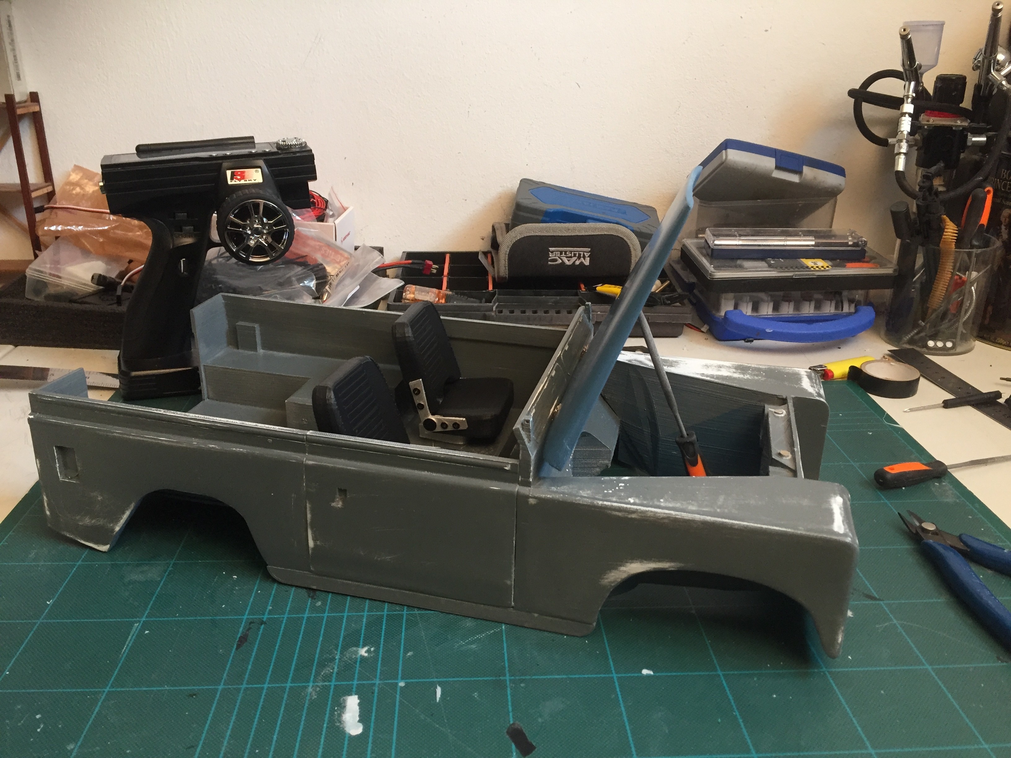 Download STL file rc body 1/10(wheelbase 275mm) defender D88 • 3D ...