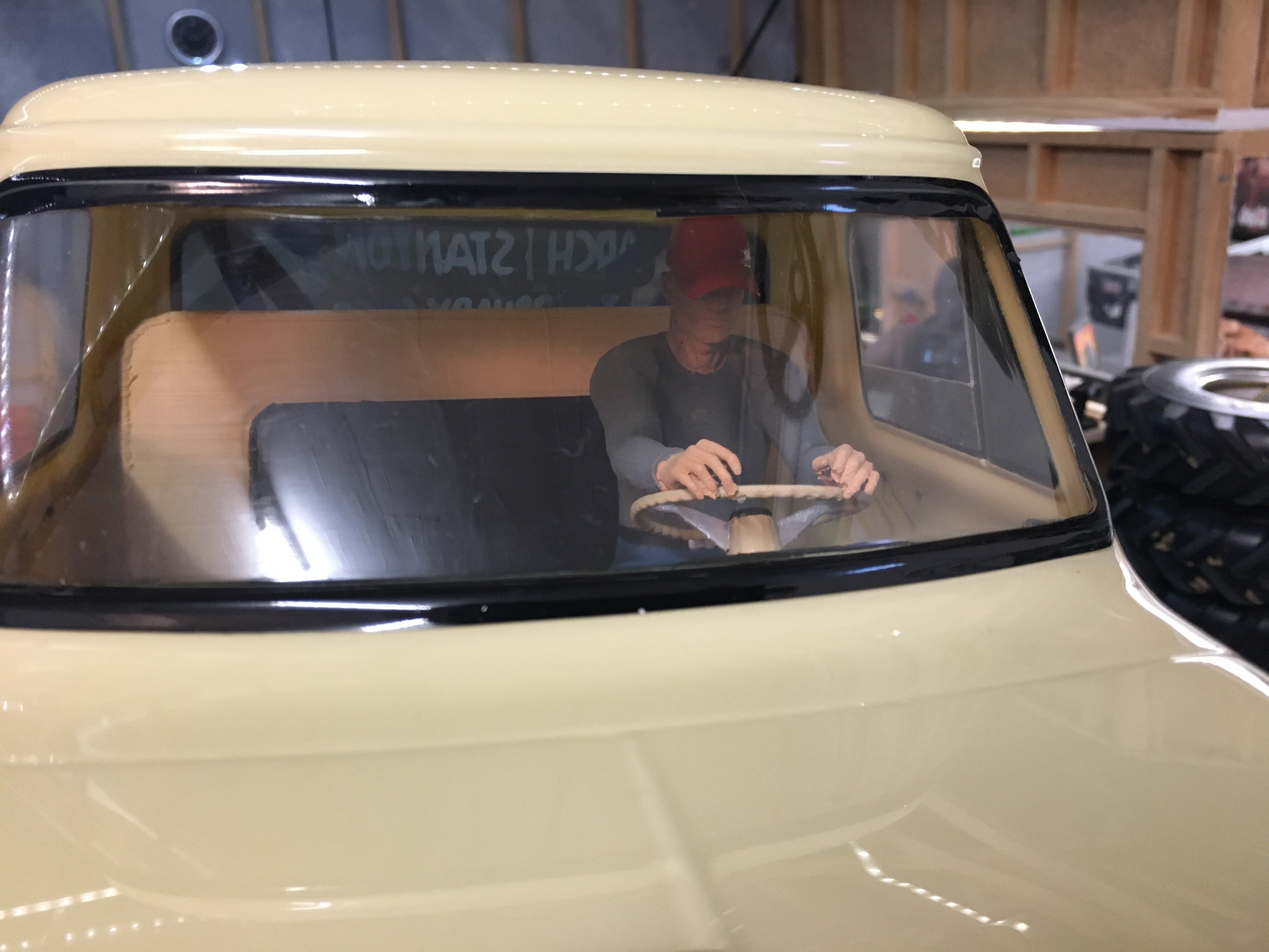 STL file Driver Truck,crawler,scale 1/10 🚚・3D printing design to ...