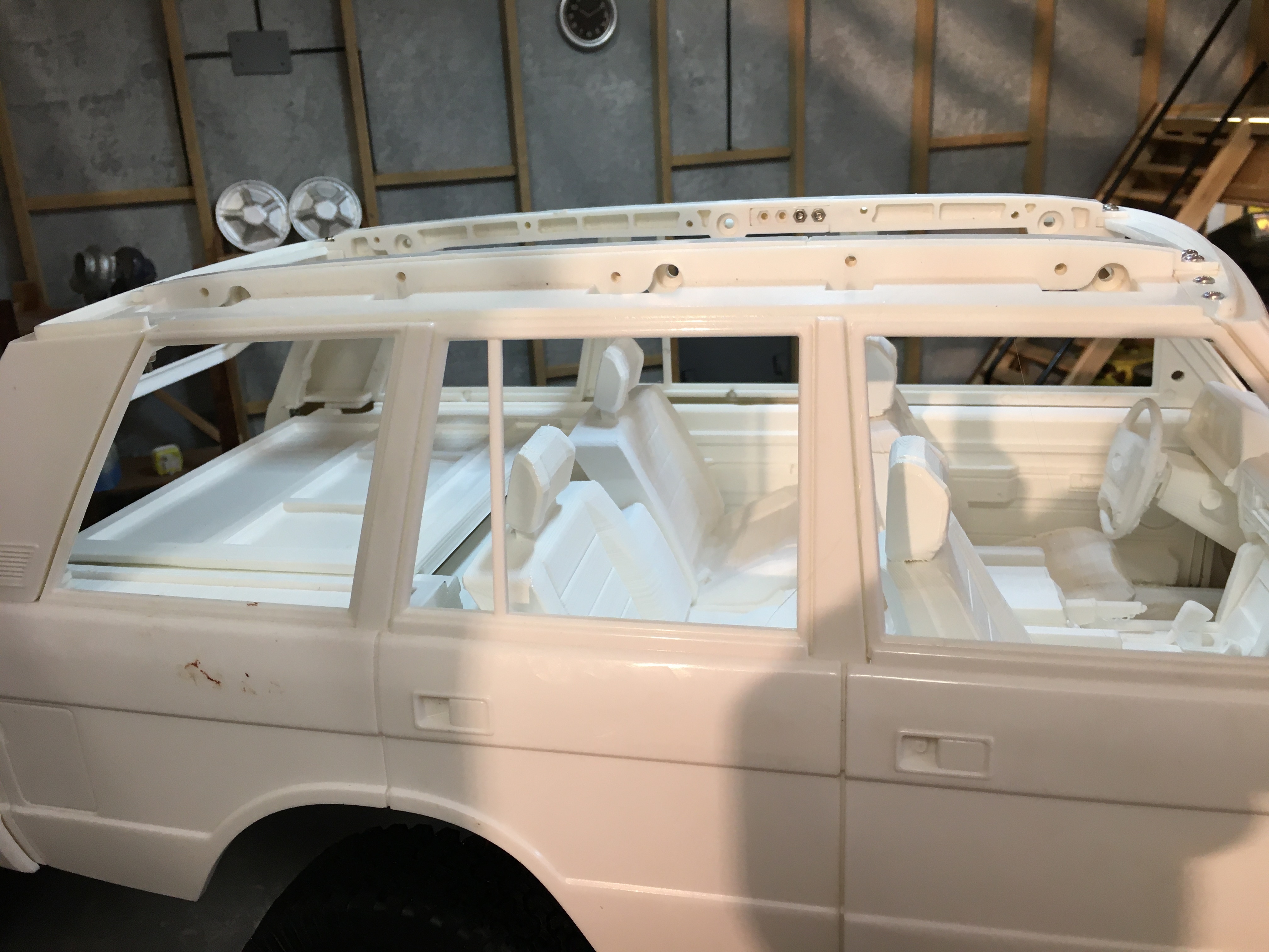 Download STL file Interior for RANGE ROVER 5 doors 1/10(Jsscale) • 3D ...
