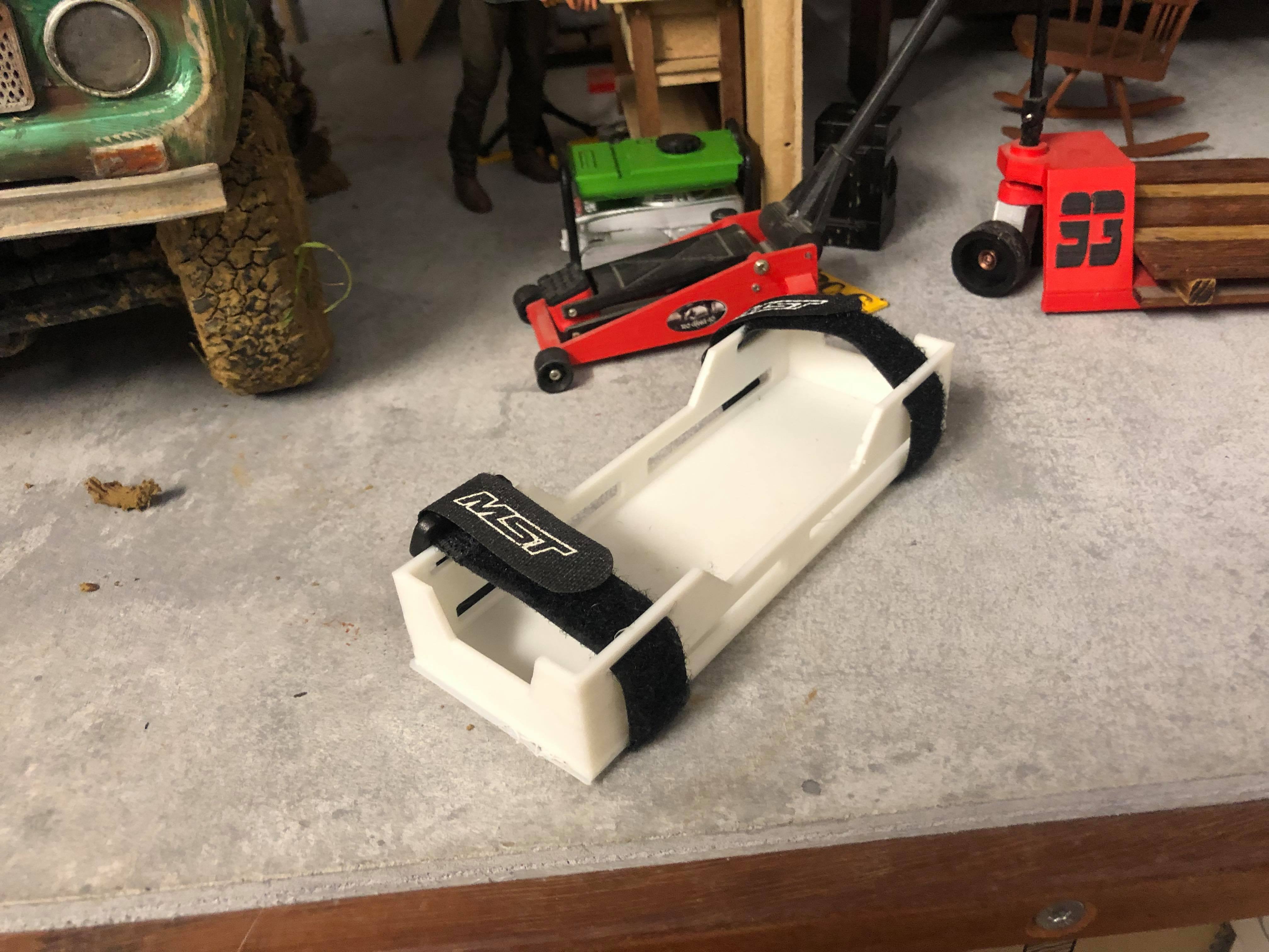Free STL file lipos battery box for rc 1/10・3D print design to download ...