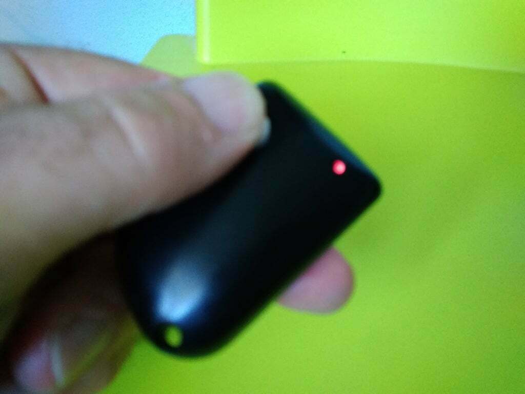 Free STL file Garage remote control button・3D printer design to ...