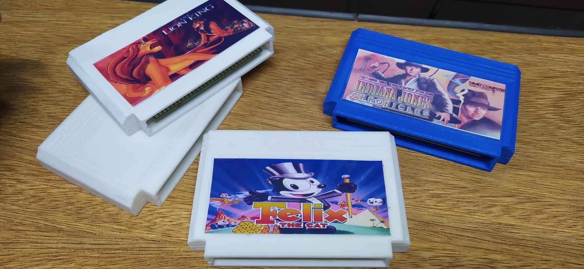 STL file Universal Family Game Cartridge- Family computer Universal ...