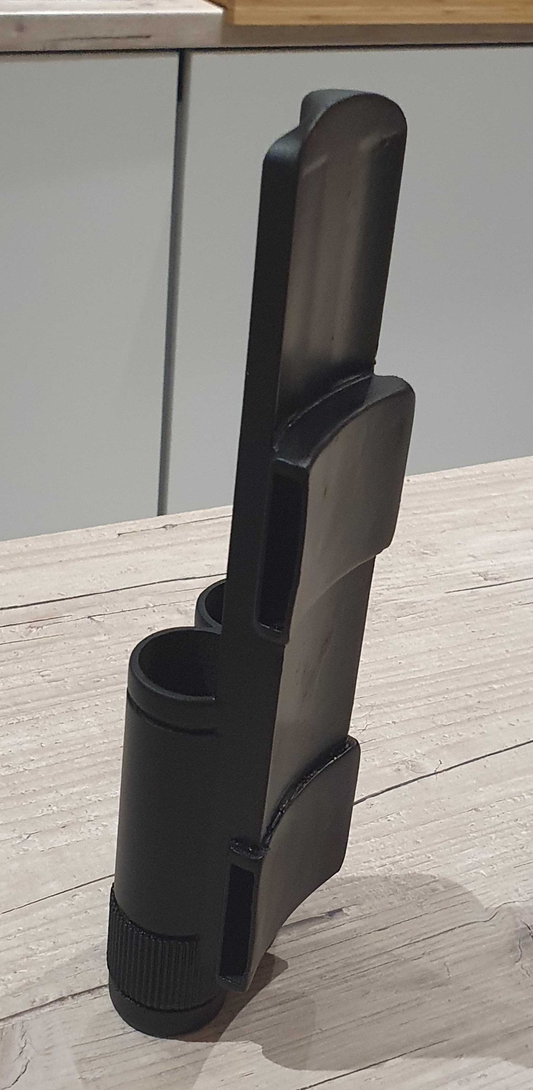 STL file Daredevil Netflix Billy Club Leg Holster 🦵・3D printer design ...