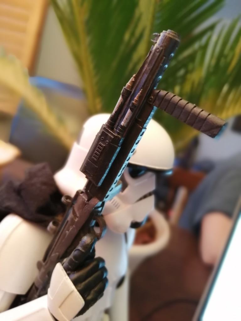 3D file E-10 Mud Trooper Blaster for 1/6 scale Hot Toys - Solo A Star ...