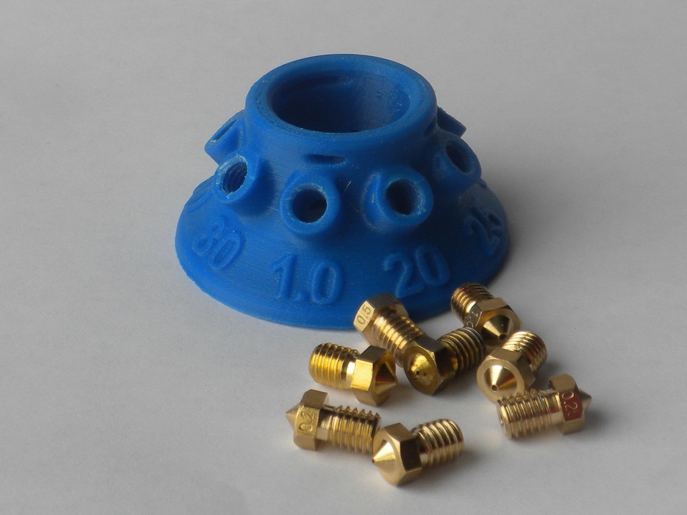 Free STL file Nozzle stand with Olsson block holder・Model to download ...