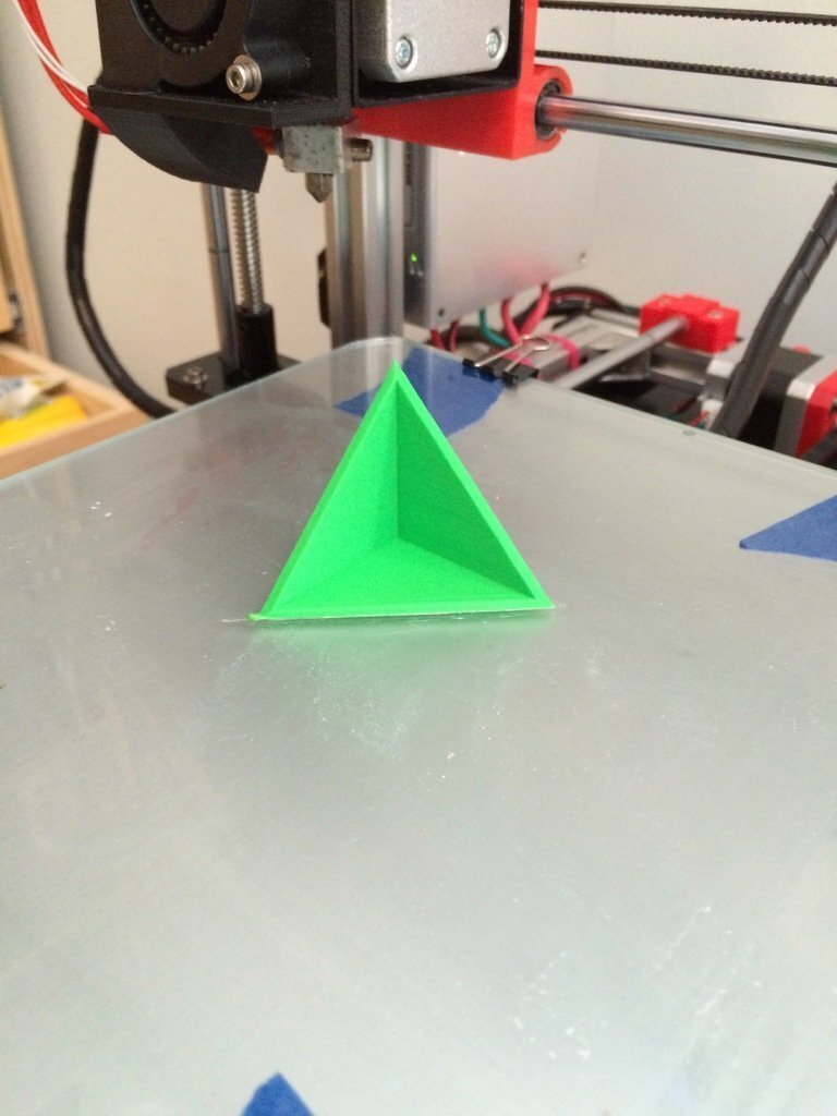 Free STL file Triangle Square・3D printable design to download・Cults