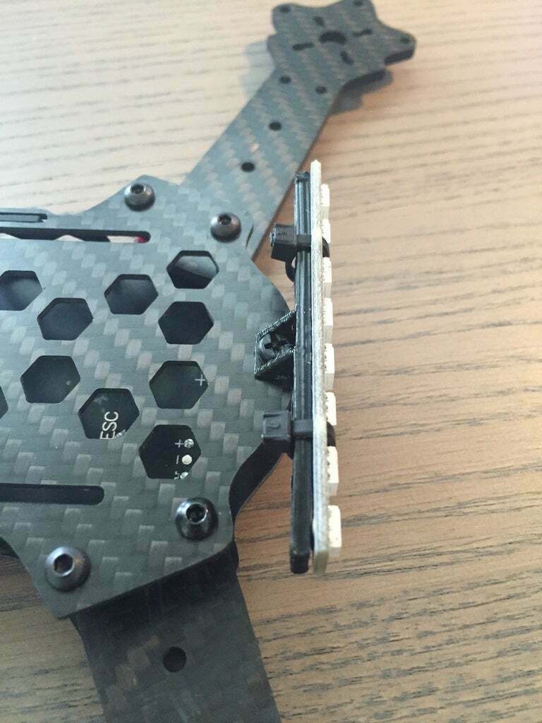 Free STL file Slim LED bar with single mount point 🚁・3D print design to ...