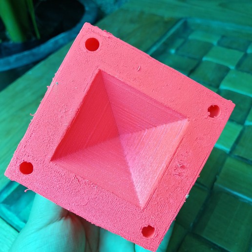 Download OBJ file Planter triangle pot • 3D printable model ・ Cults