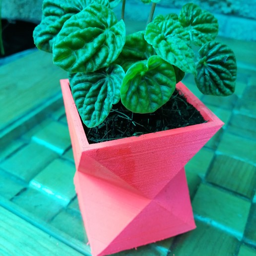 Download OBJ file Planter triangle pot • 3D printable model ・ Cults