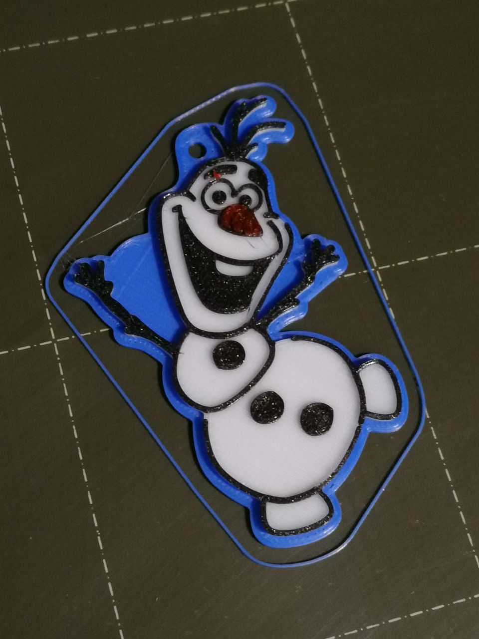 STL file Olaf keychain・3D print design to download・Cults