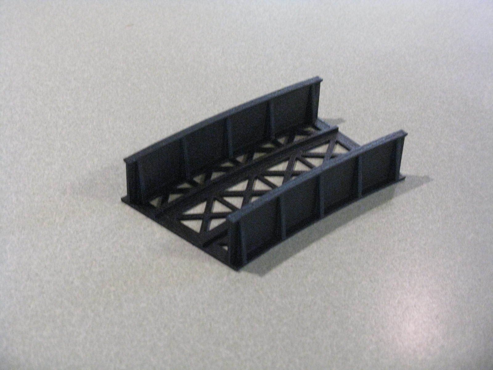 Free STL file HO Scale Bridge 20° at 44CM・3D printer design to download ...