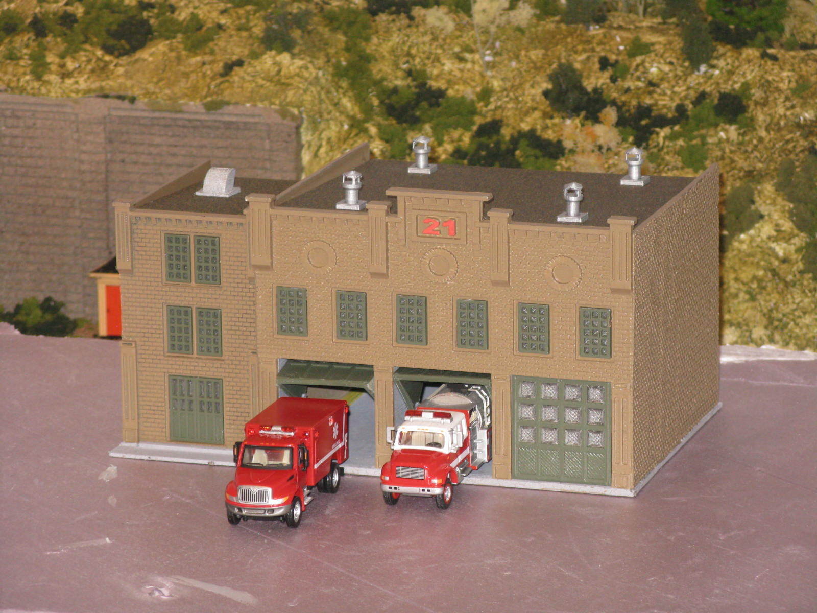 Free STL file HO Scale Fire Station・3D printer model to download・Cults