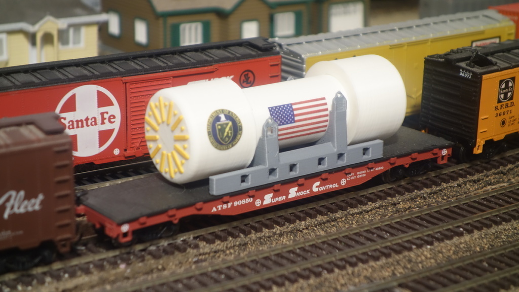 Free 3D file HO Scale Nuclear Waste Railcar Load 🏠・Model to download ...