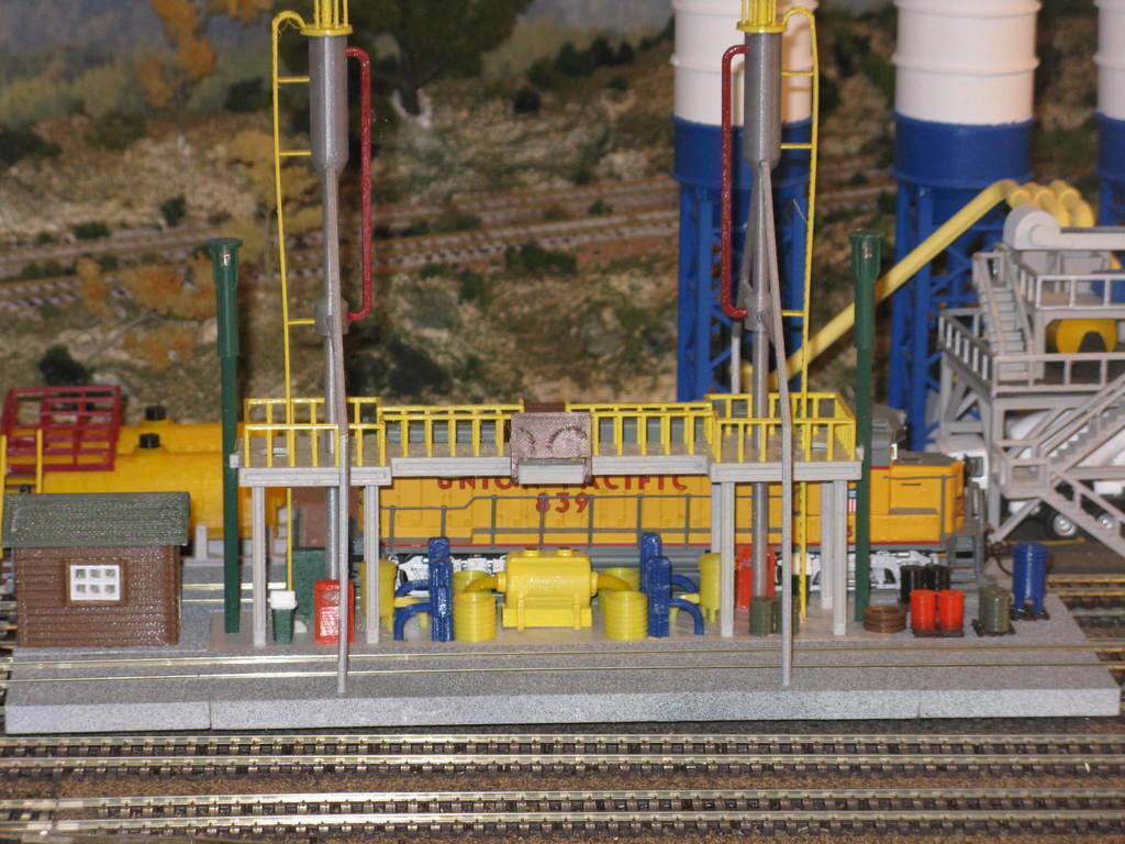 Free STL file HO Scale Diesel Refueling Station・Object to download and ...