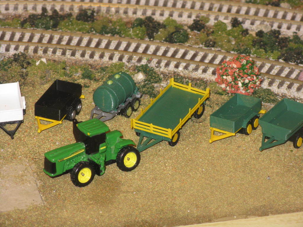 Free 3D file HO Scale Farm Tractor and Trailer Service and Sales 🚜・3D ...