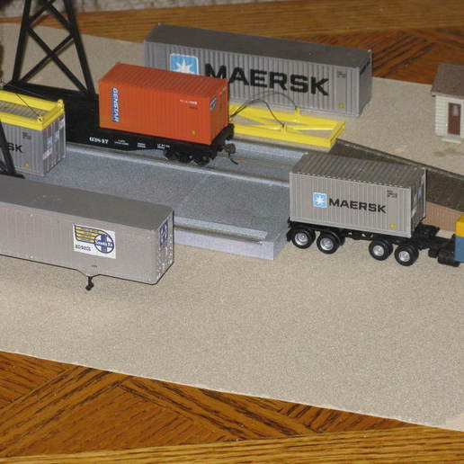 Download free STL file HO Scale Container and Truck Loading Facility ...