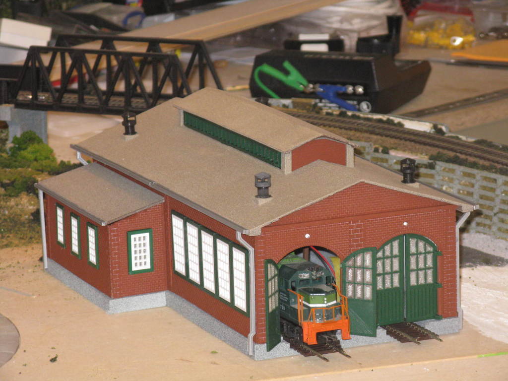 Free STL file NEW HO Scale Two Stall Engine House・3D printable model to ...