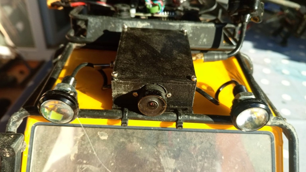 Free 3D file TRX4 Defender FPV・3D printer model to download・Cults