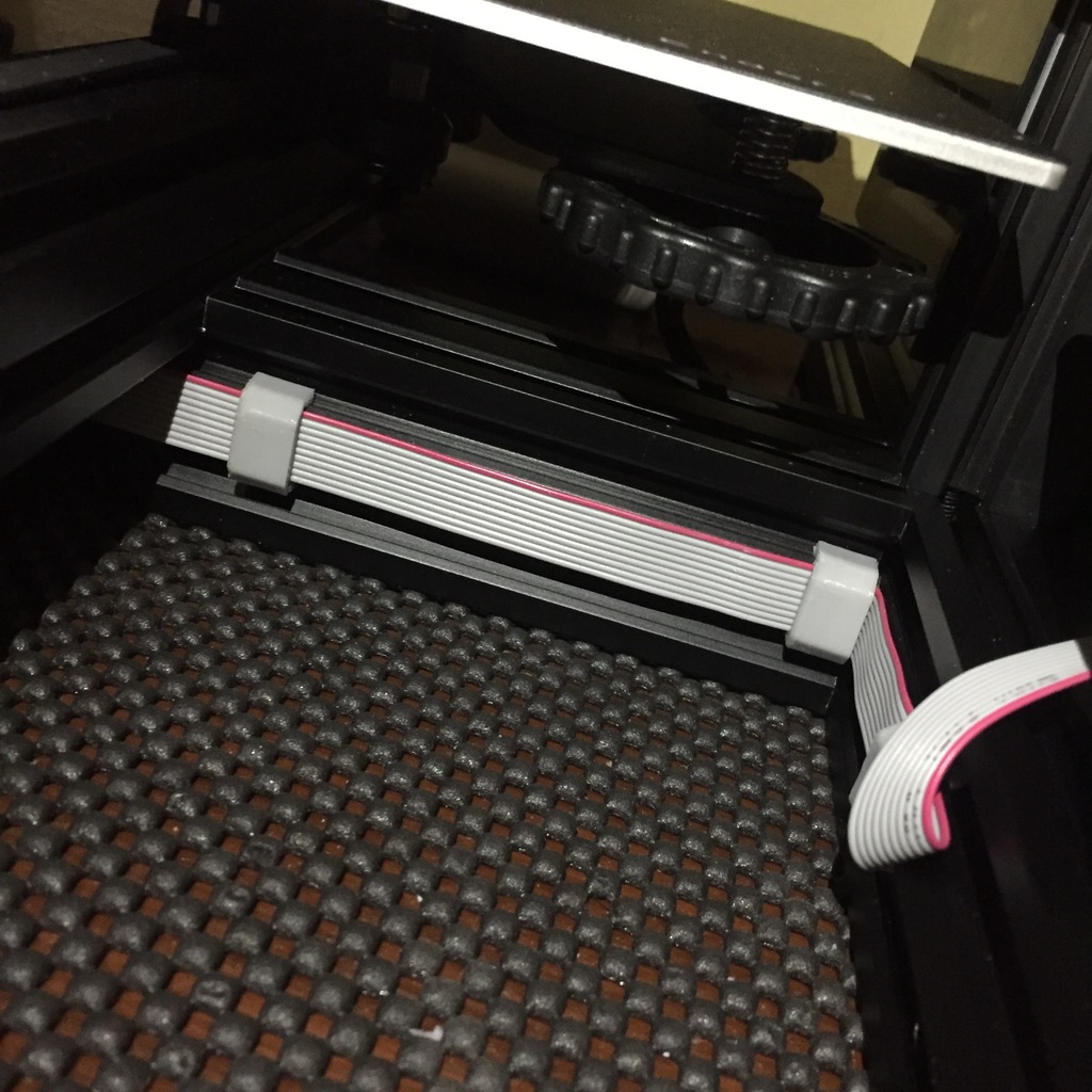 Free 3D file Creality Ender-3 Display Ribbon Cable Clip・Object to ...