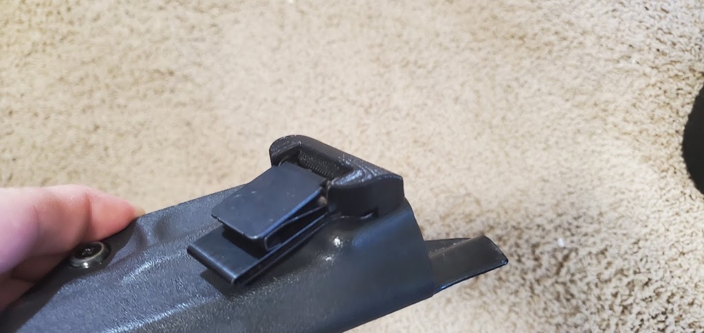 Free STL file Protection cover for metal holster clip・3D printer design ...