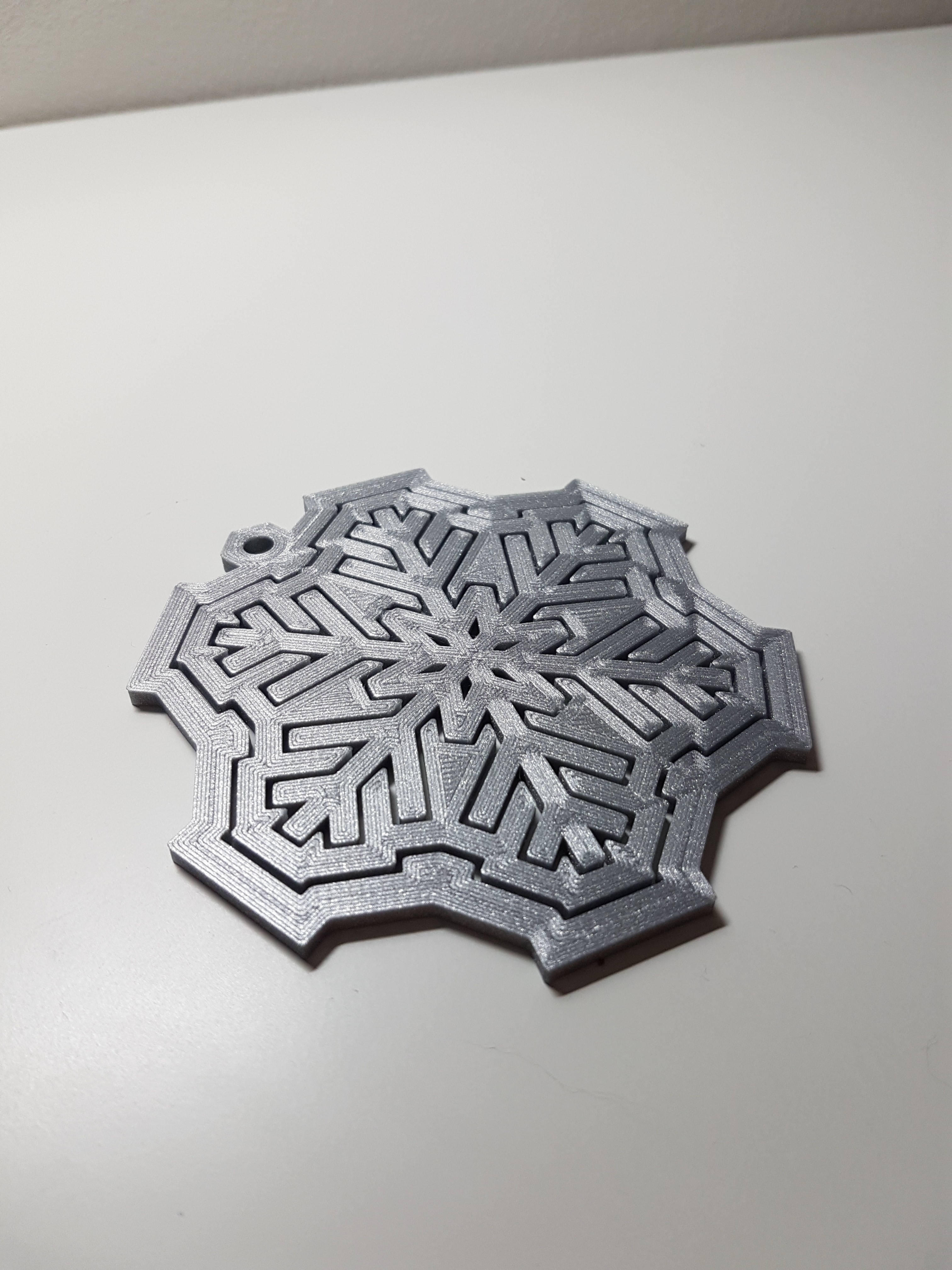 Free STL file Spinning snowflake tree ornament・3D printing template to ...