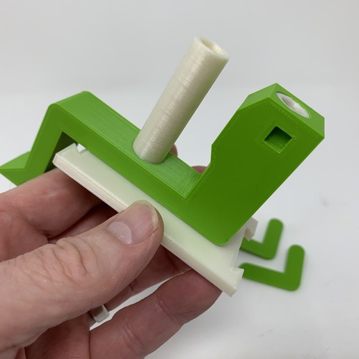 Download free STL file "Lora and I", a Simple 3D Printed Automaton ...