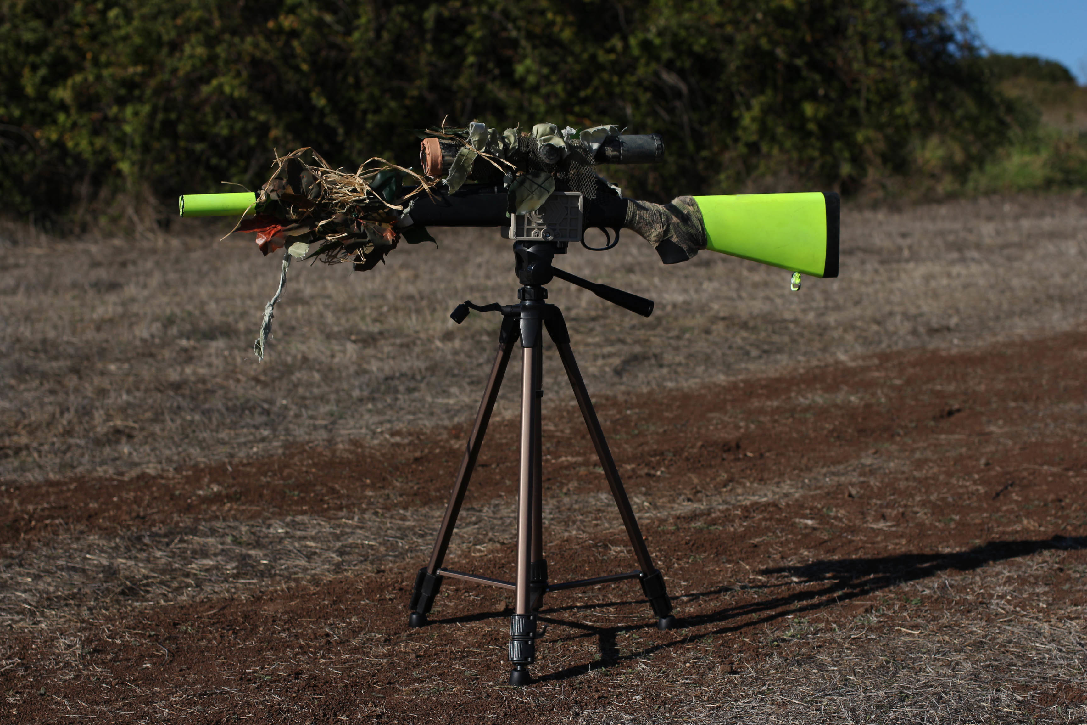 STL file TRIPOD RIFLE MOUNT 🔫・3D printer model to download・Cults