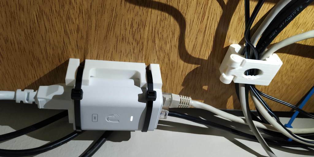 Free STL file Ubiquiti PoE Injector wall mount・3D printer design to ...