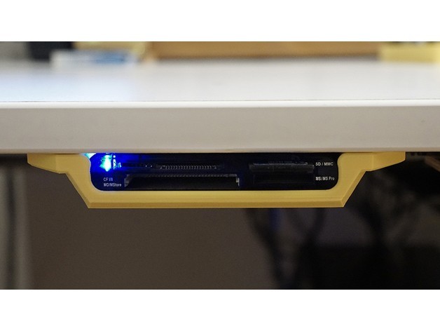 STL file Card Reader Housing for Hama 35 in 1 USB2.0 🧞‍♂️・3D printable ...