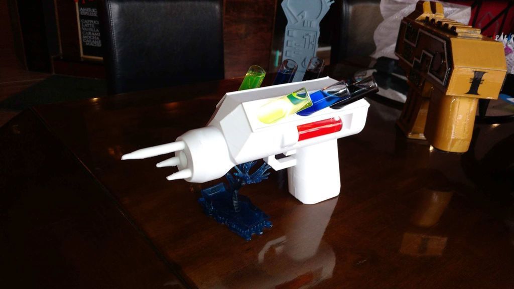 Free STL file Warhammer Medicae Combat Injector・3D print design to ...