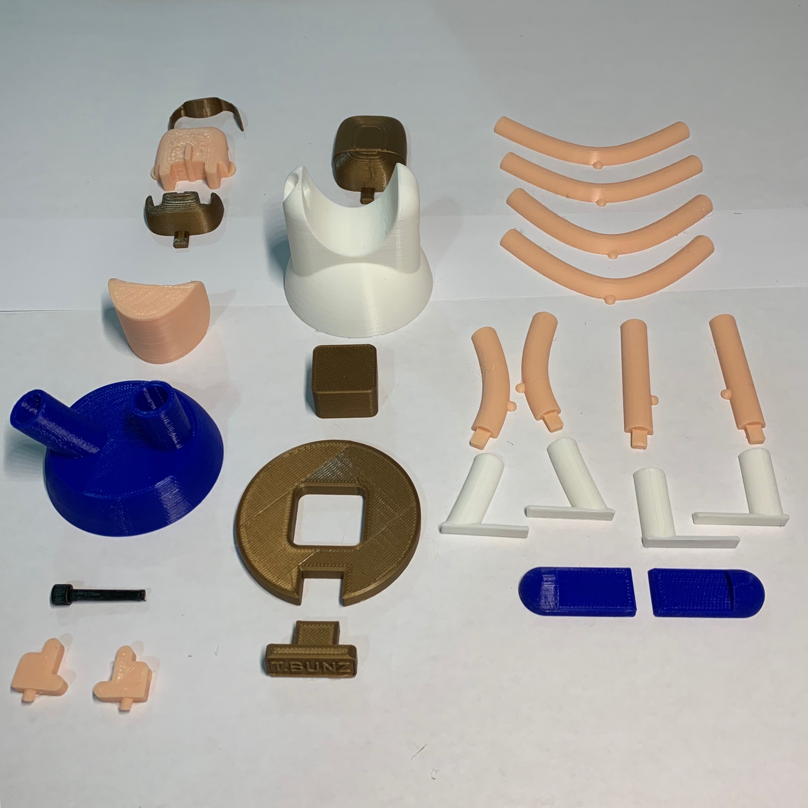 3D file YMH Podcast Tom and Christina・3D printer design to download・Cults