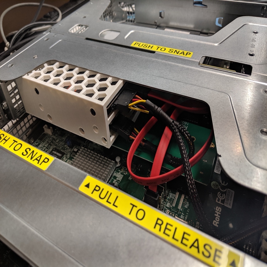 Free 3D file 2.5" x2 ssd drive bay for SuperMicro・3D printing idea to ...