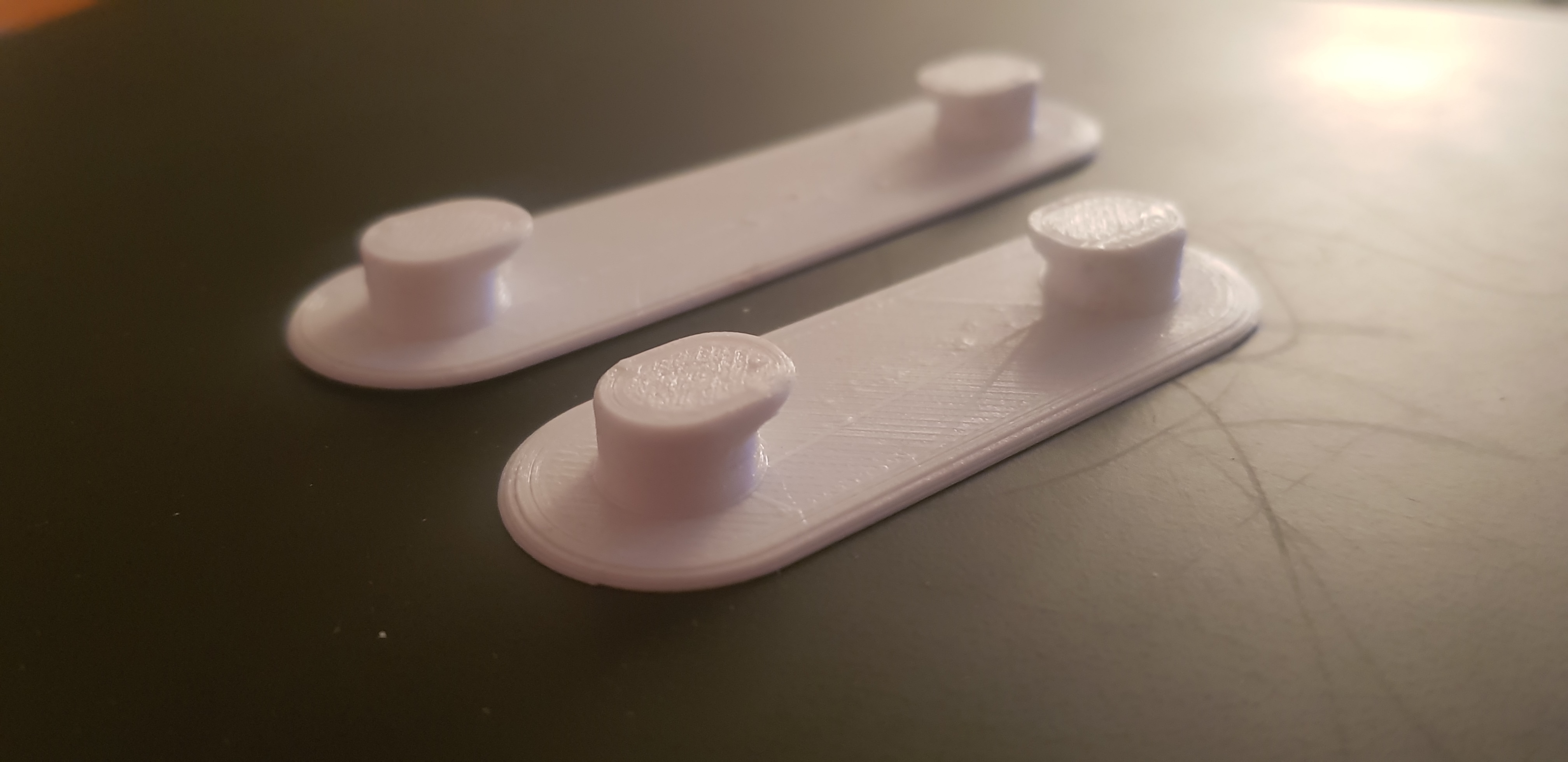 Free STL file Mask Holder 📱・3D printable model to download・Cults