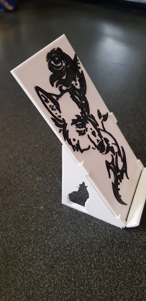 Free STL file Tribal Wolf Phone Stand・3D print design to download・Cults