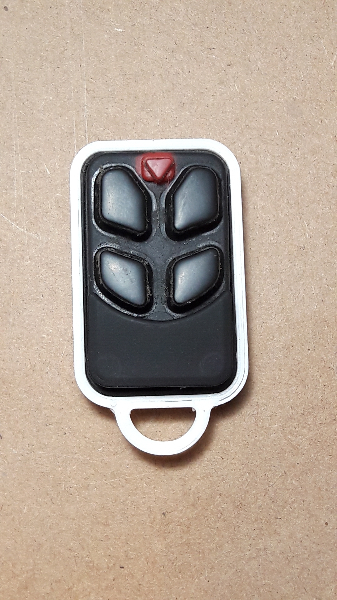 STL file Housing Remote Control PST P40・3D printable model to download ...