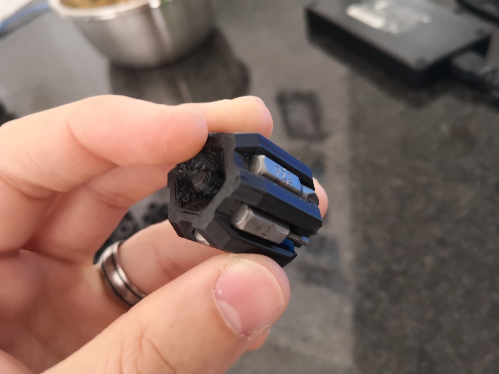 Free 3D file Stubby Screwdriver・3D printing model to download・Cults