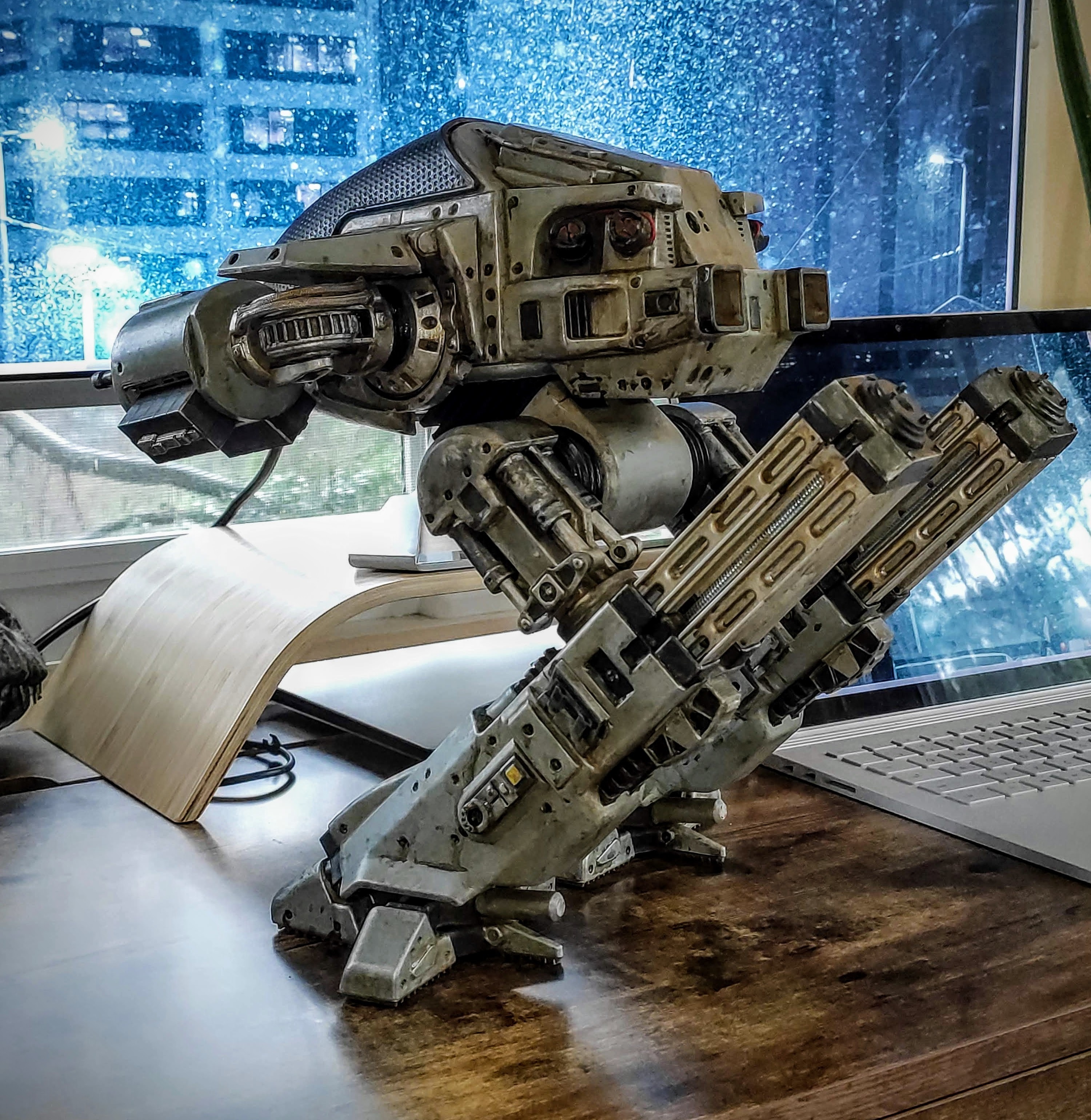 3D printable ED-209 - Robocop 1987 • made with anycubic 4max pro.・Cults