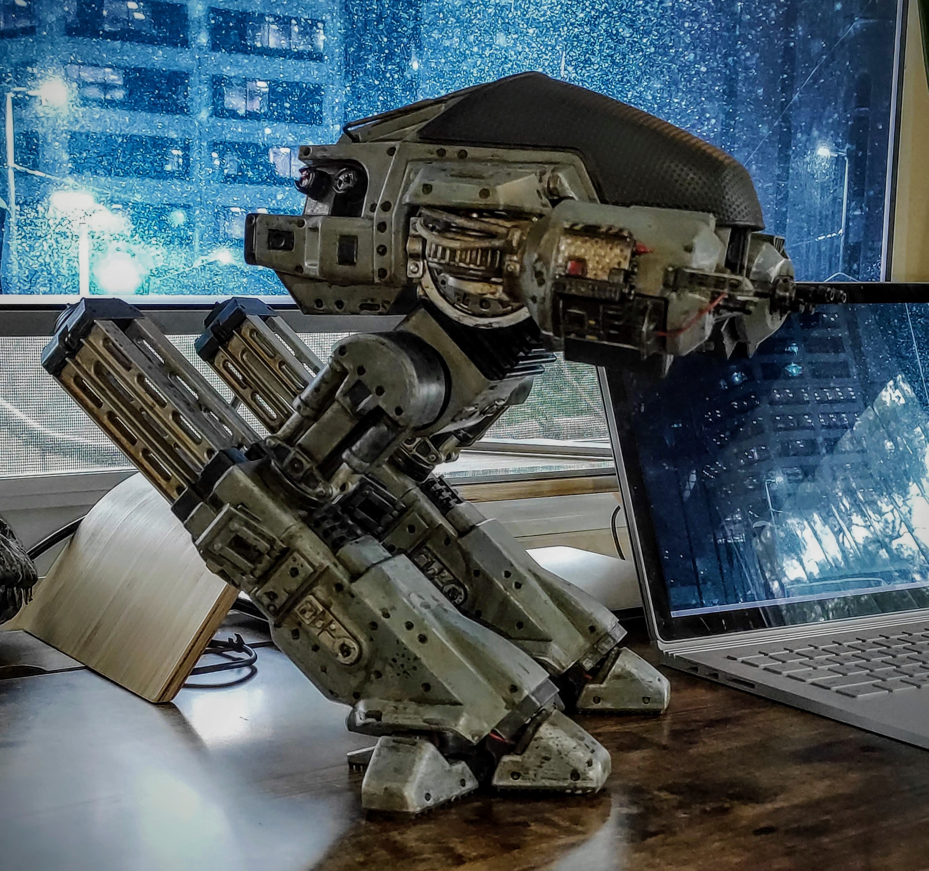 3D printable ED-209 - Robocop 1987 • made with anycubic 4max pro.・Cults