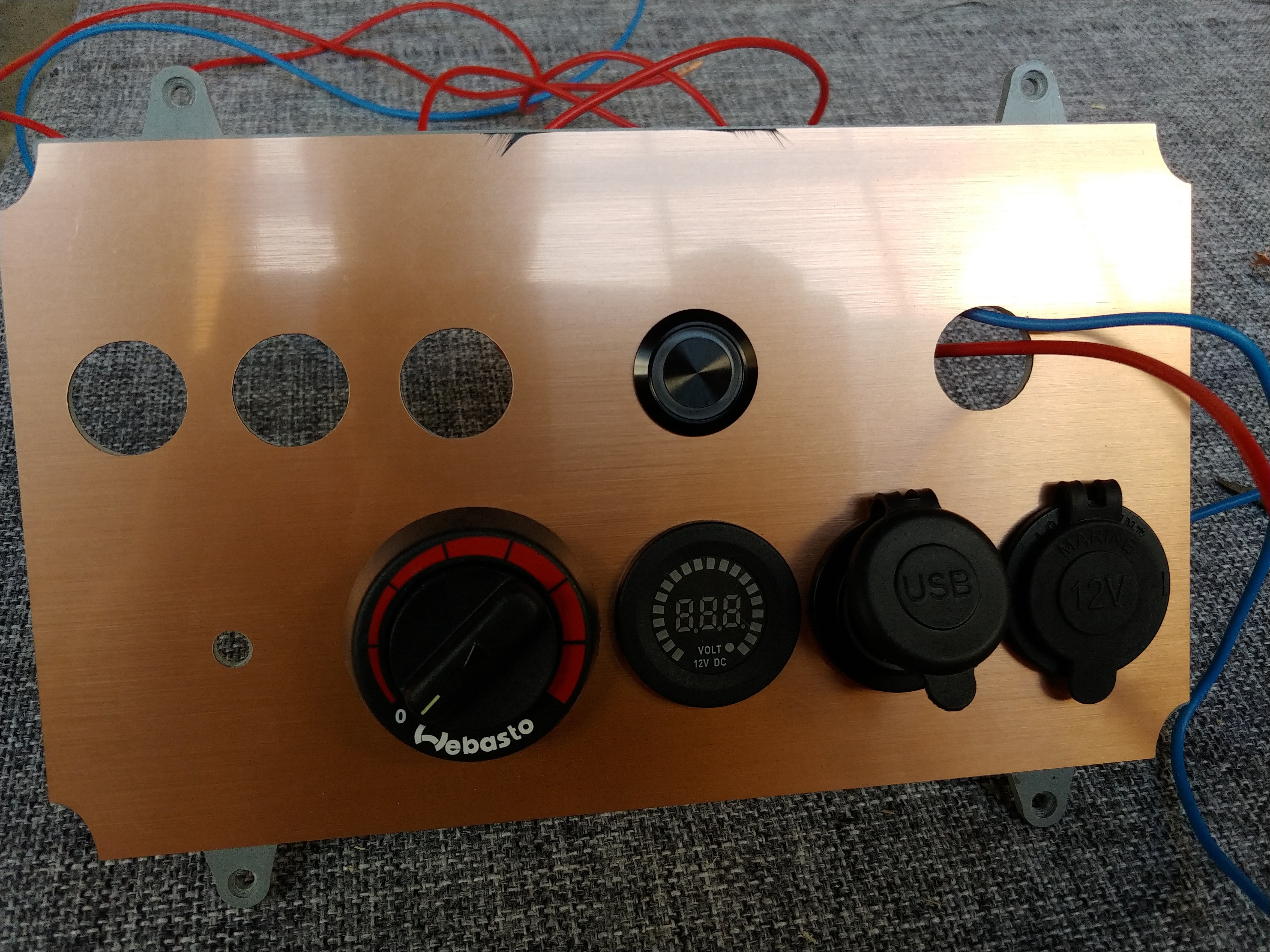 STL file Camper control panel Mercedes Benz Sprinter w906 v2 🎛️・3D ...