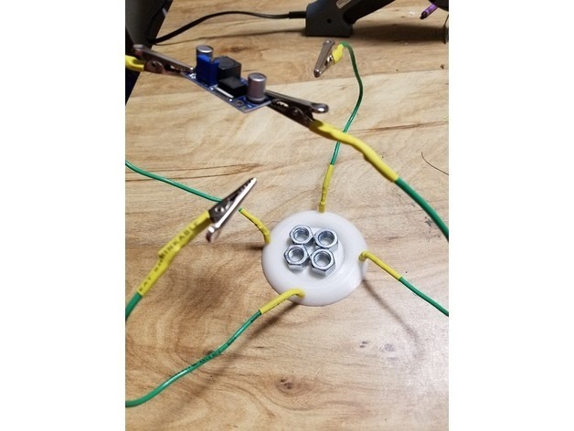 Free STL file Helping Hands 🤲・3D printer design to download・Cults