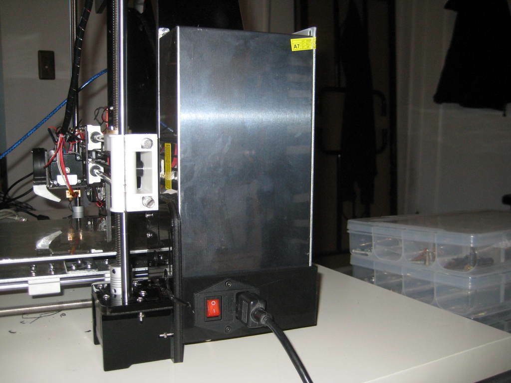 Free STL file Power supply switch and socket plate 50A 🔌・3D print ...