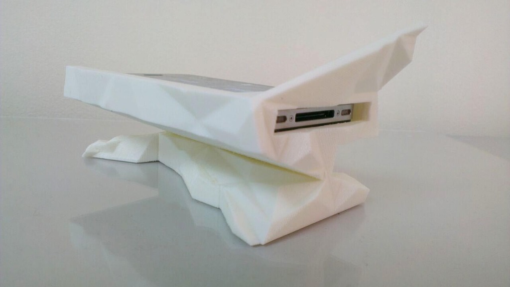 Free 3D file 3D Printed iPhone DJ Console Dock Charger・3D printing ...